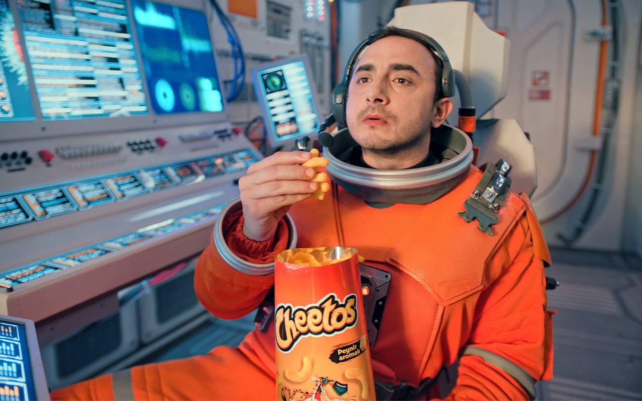 Cheetos “Lezzeti Kendini Ele Verir” Reklam Filmi İle Yayında